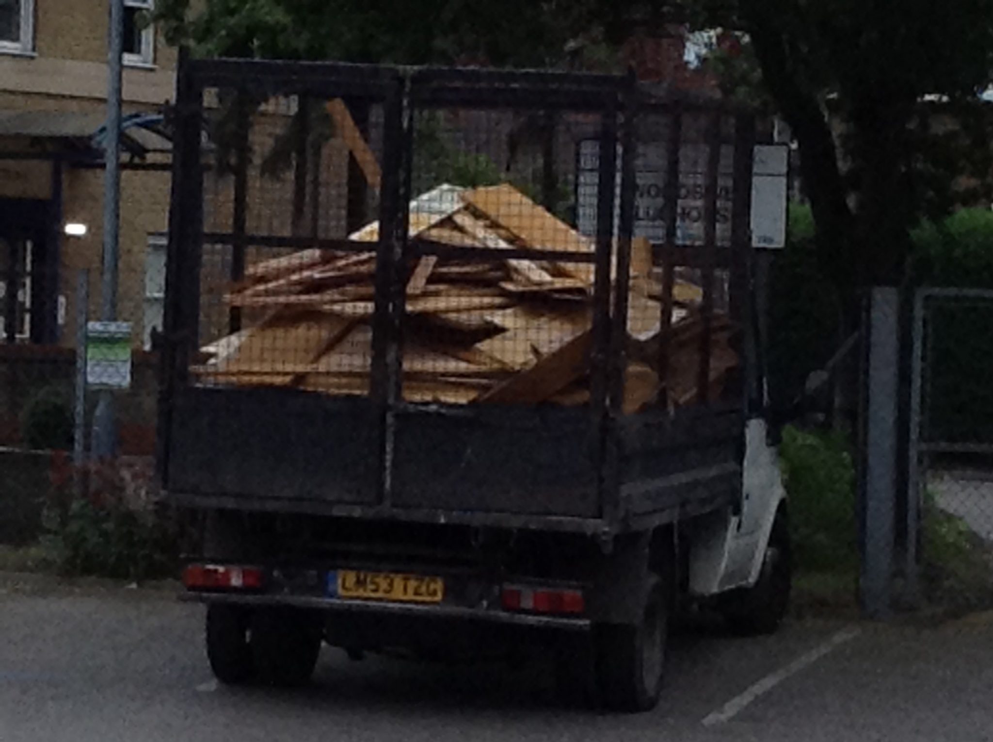 Scenes from the library – Wansteadium