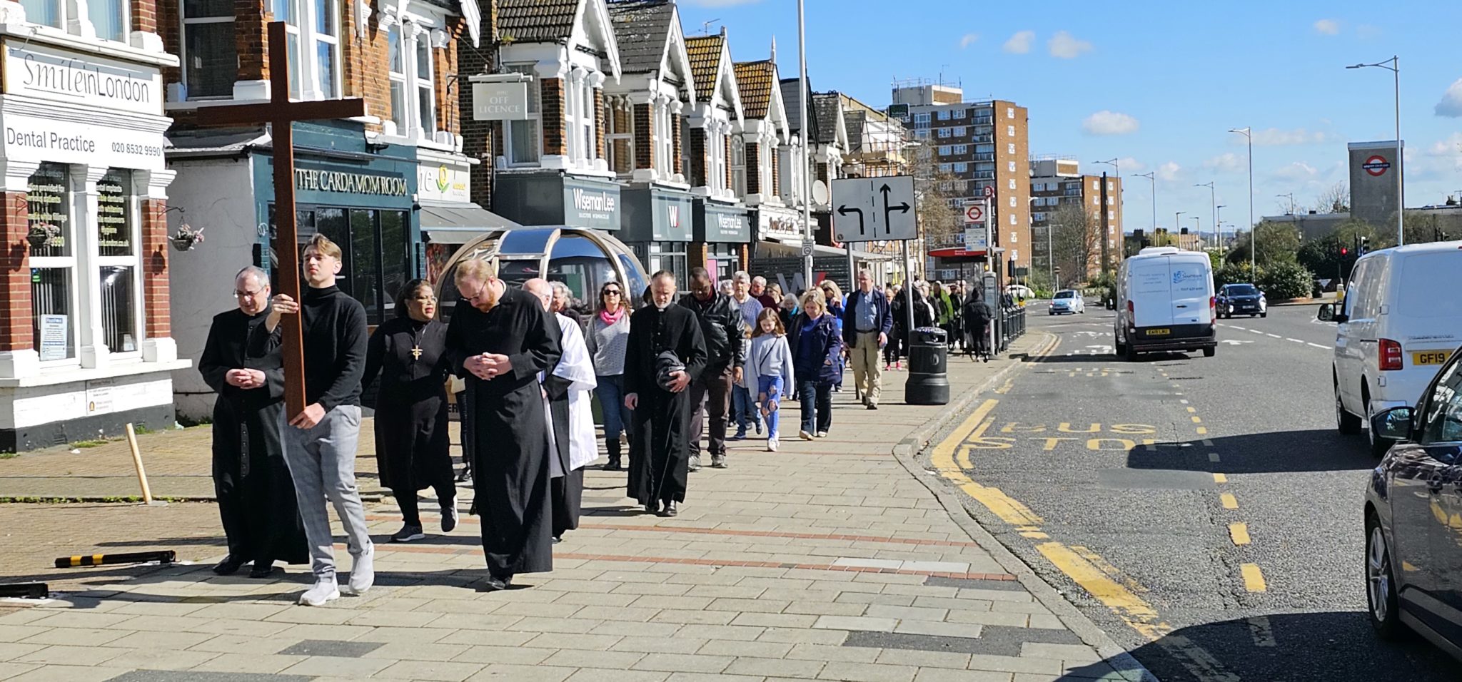 Wanstead’s Easter procession 2023 – Wansteadium